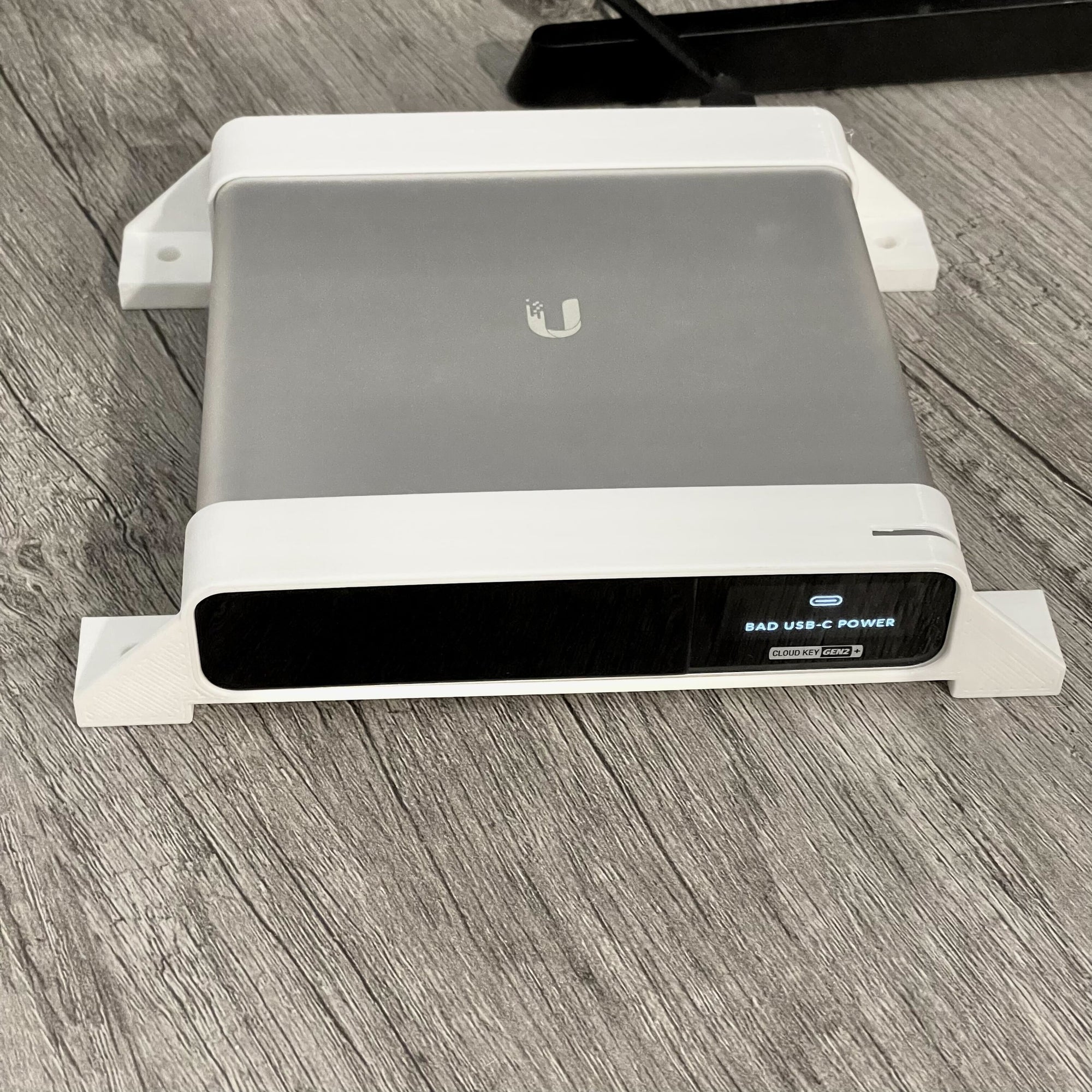 Ubiquiti Unifi Cloud Key Gen2 Plus Wall Mount Bracket - Zephyr's Market